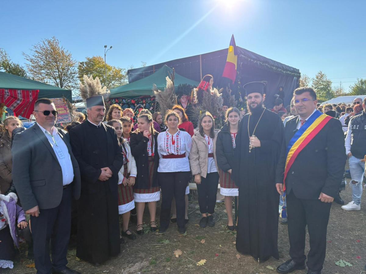 PS Teofil Trotușanul, prezent la Festivalul „Roadele Toamnei” de la ...