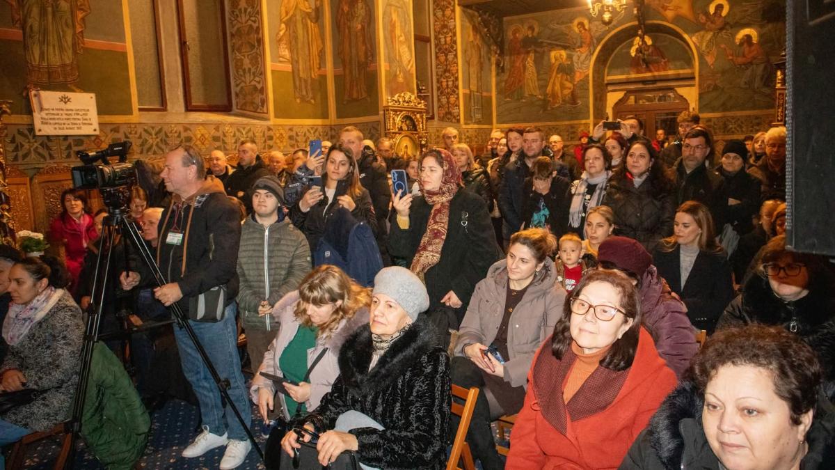 Concert de colinde la Biserica „Adormirea Maicii Domnului – Precista ...