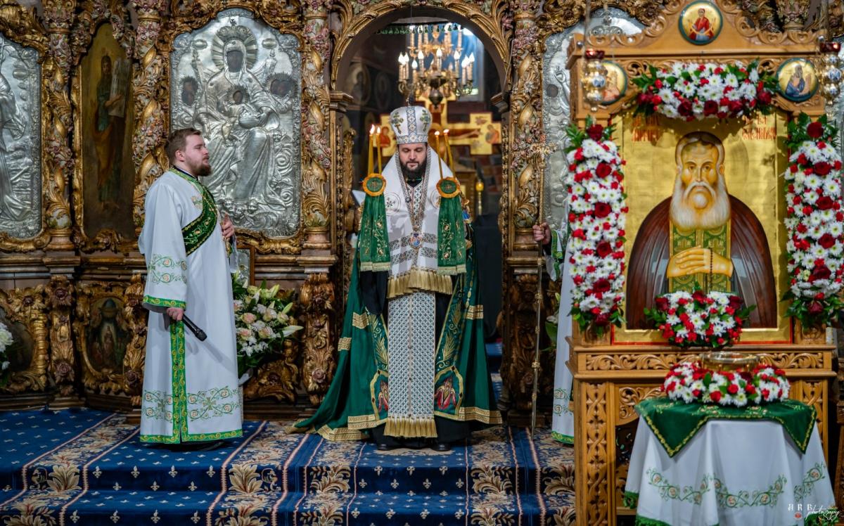 Slujire arhierească la Sărbătoarea hramului închinată Sfântului Antipa ...
