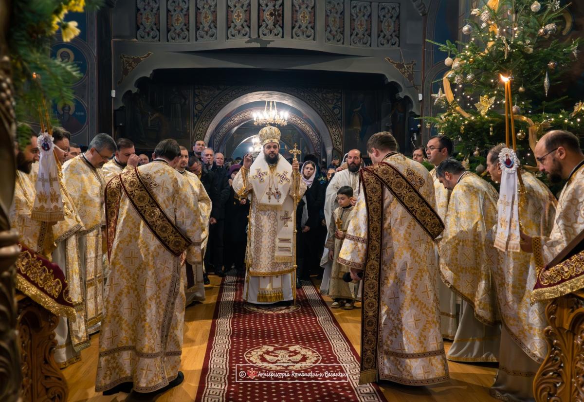 Sfânta Liturghie arhierească, la hramul Parohiei „Sfântul Proroc Ioan ...