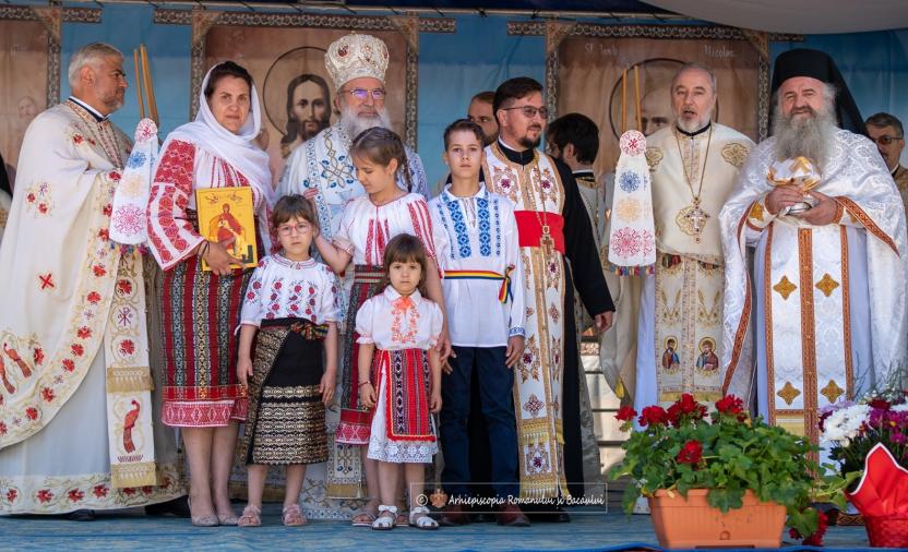 Acasă | Arhiepiscopia Romanului si Bacaului